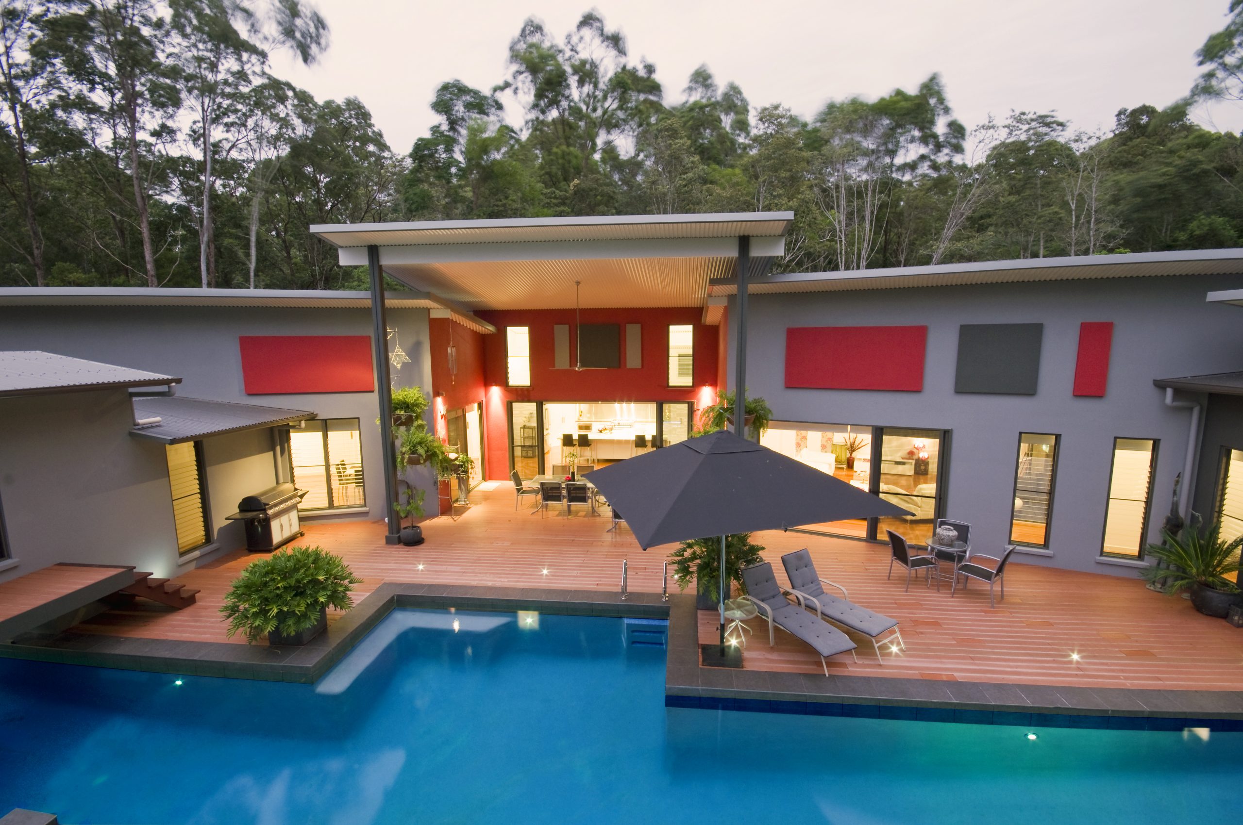 Fully customised, insulated roofing solutions | ARCPANEL Product Range